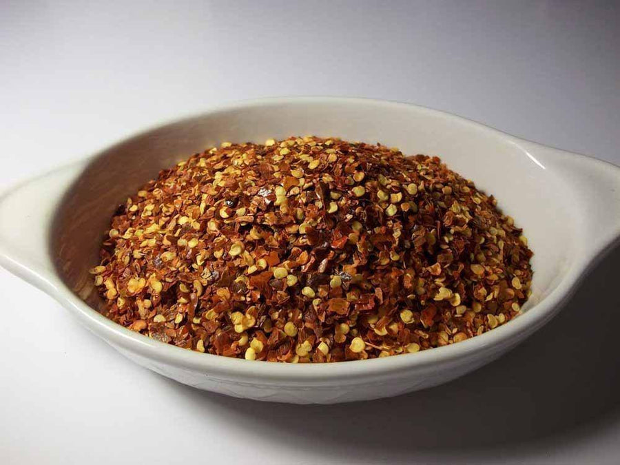 RED PEPPER FLAKES, DRIED N CHOPPED, 2 OZ, DELICIOUS HOT FRESH – Country ...